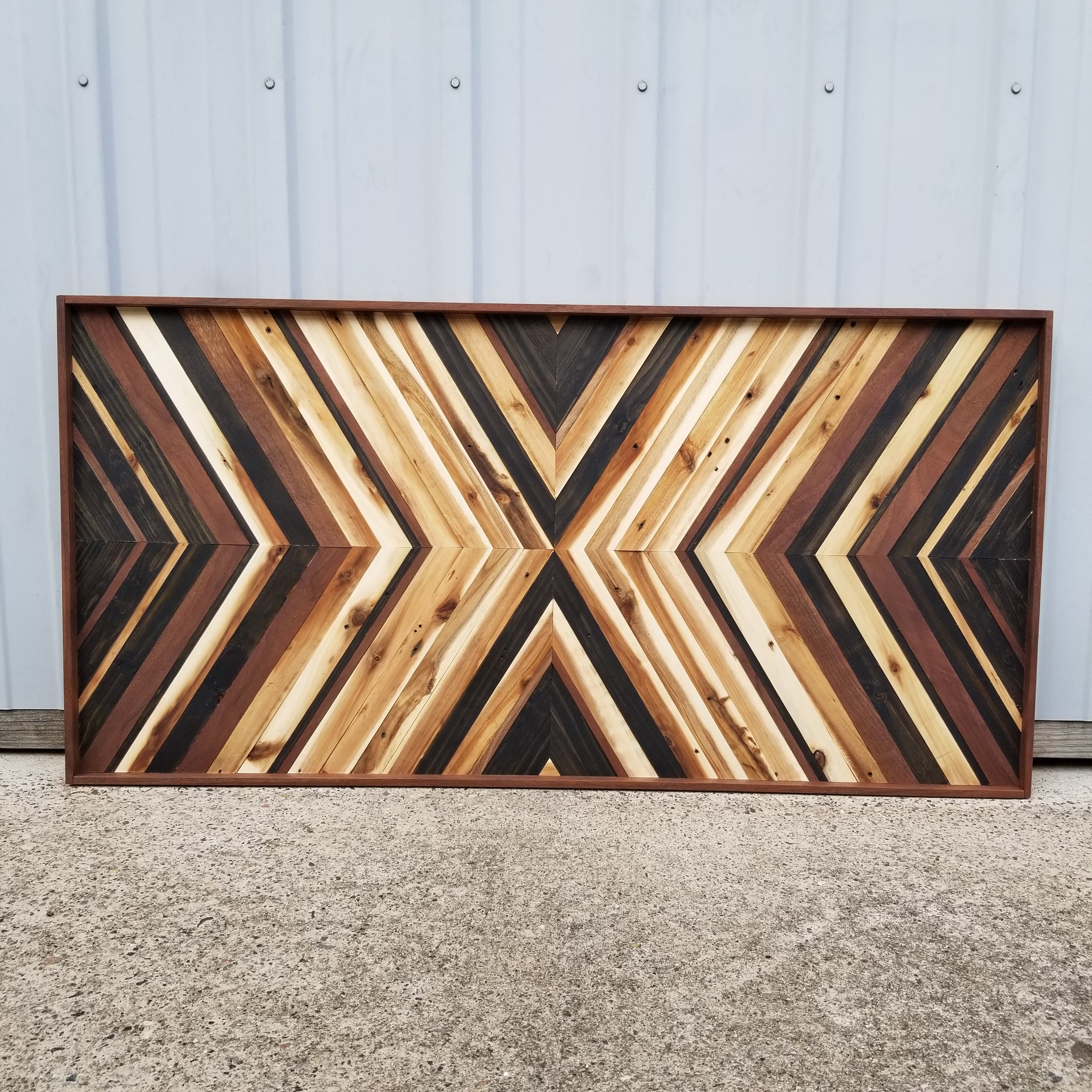 Chestnut: Black - 24" x 49" – Arbor Haven